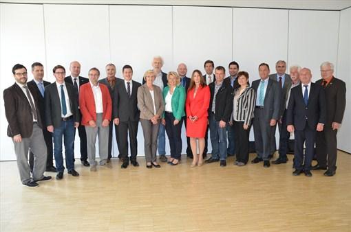 Tanja Schweiger als Landrätin vereidigt – Willi Hogger, Hans Dechant ...